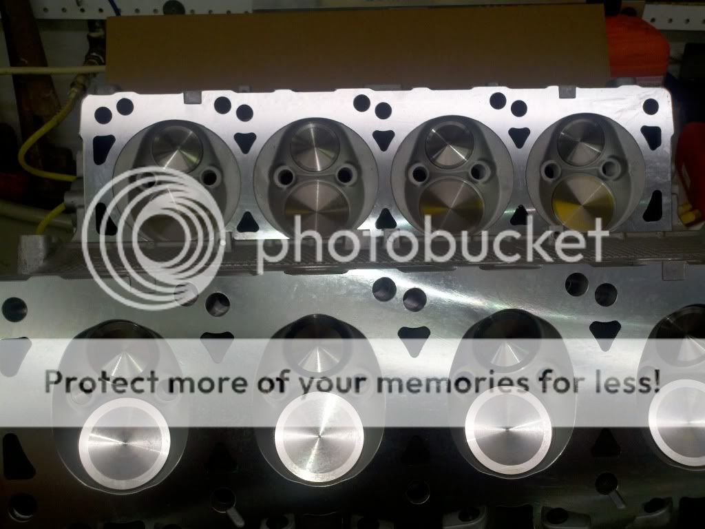 5 7 Vs 6 1 Vs 6 4 Cylinder Heads Dodge Challenger Forum Challenger 5 7 Vs 6 1 Vs 6 4 Cylinder Heads Dodge Challenger Forum Challenger